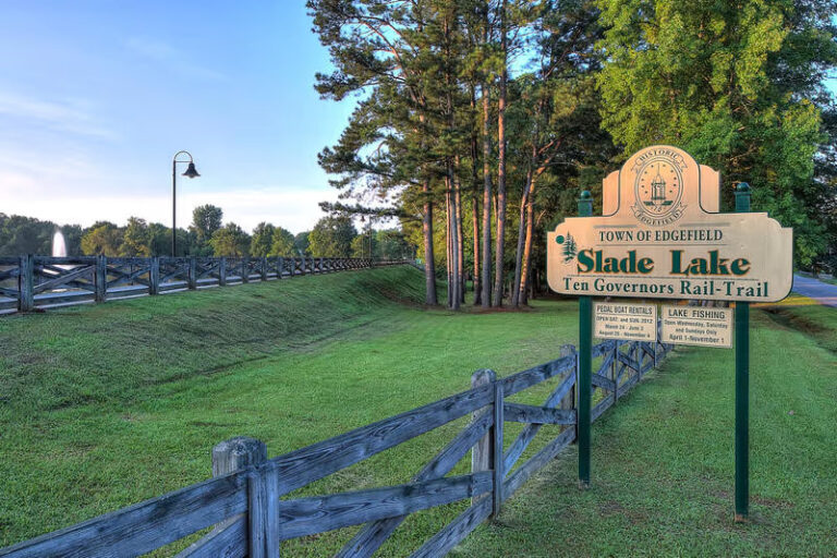 5 Carolina Ghost Tales: Get Spooked On Spectral Southern Sightings ...